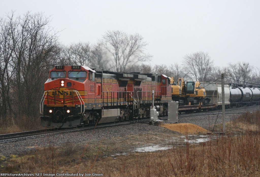 BNSF 822